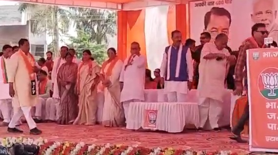 ‘यह पप्पू और गप्पू की जोड़ी...’ अखिलेश के गढ़ में पहुंचे डिप्टी CM केशव ...