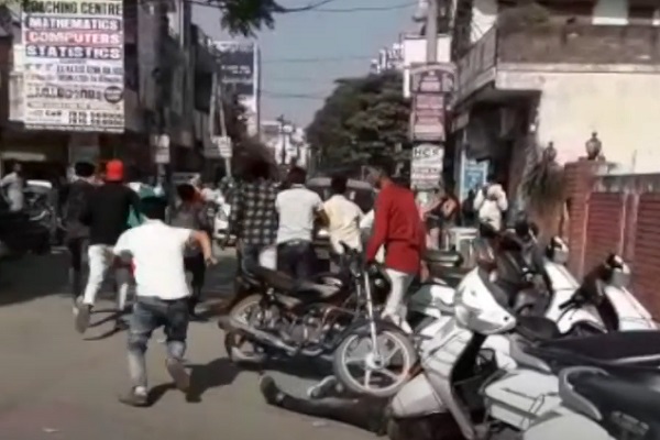 गुंडागर्दी के नंगे नाच की यह थी असल वजह, गिरफ्तार आरोपियों ने खोला राज ...