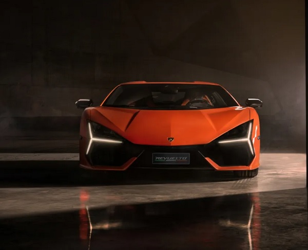 6 दिसंबर को भारत में लॉन्च होगी Lamborghini Revuelto, Aventador गाड़ी ...