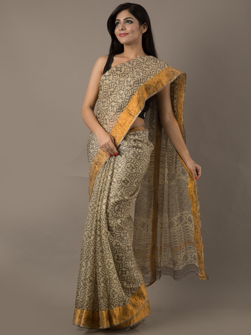 साड़ी के 12 डिजाइन,अगर दुल्हन बनने वाली है तो जरूर करें ट्राई - most ...