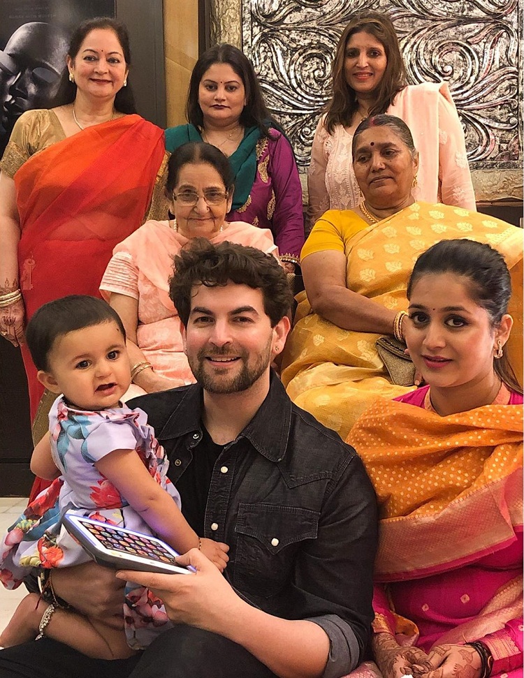 Daughter's Day पर काजोल से लेकर नील नितिन मुकेश तक ने कुछ यूं जताया ...