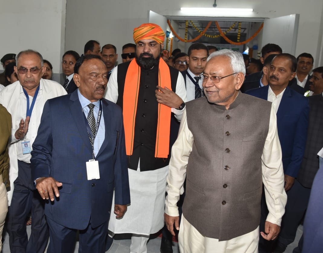 CM नीतीश ने 903.57 करोड़ की लागत से PMCH के पुनर्विकास का किया लोकार्पण ...