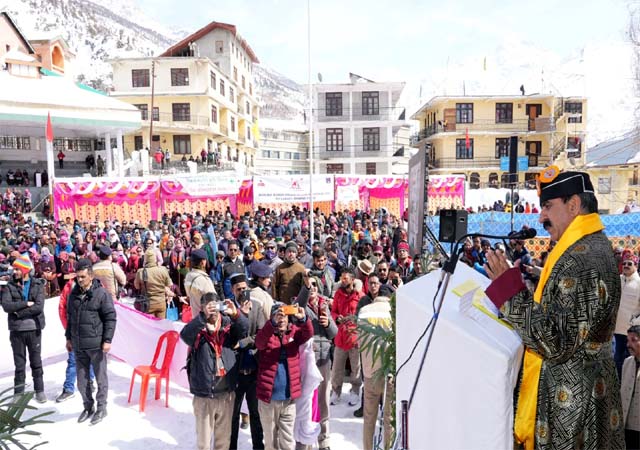 सीएम सुक्खू ने केलांग से किया इंदिरा गांधी प्यारी बहना सम्मान निधि ...