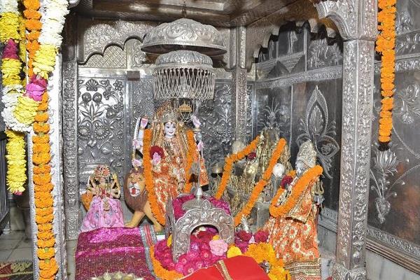 शिवालिक पहाड़ियों में विराजमान है माता बालासुंदरी, जहां होती है हर ...