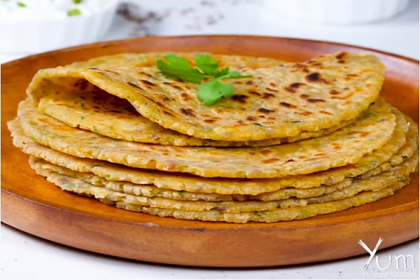 सुबह नाश्ते में बनाएं Paneer Missi Roti - how to make paneer missi roti