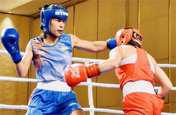 भारतीय मुक्केबाजी टीम एशियाई चैंपियनशिप के लिए दुबई पहुंची, विमान की ...