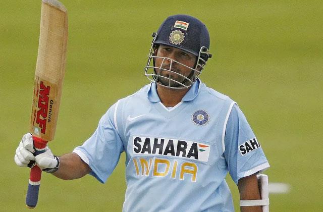 14 साल पहले सचिन ने रचा था इतिहास, 93 रन की पारी खेलकर वनडे में बनाया ...