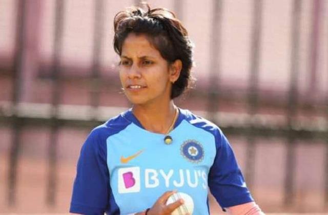 इंग्लैंड से लगातार दो हार मिलने के बाद पूनम यादव ने दिया यह बड़ा बयान ...